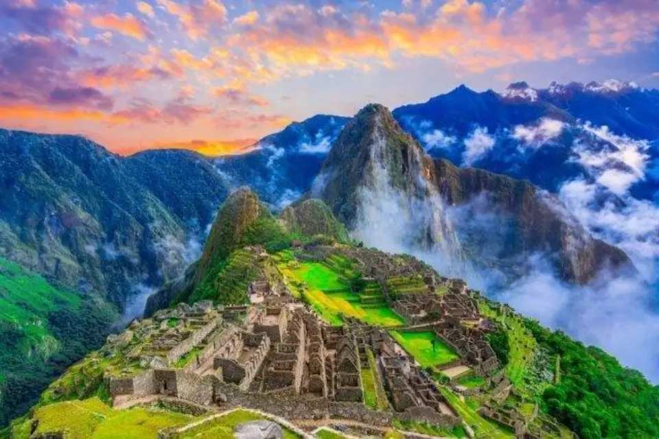 Save your money with the cheap flights to Peru