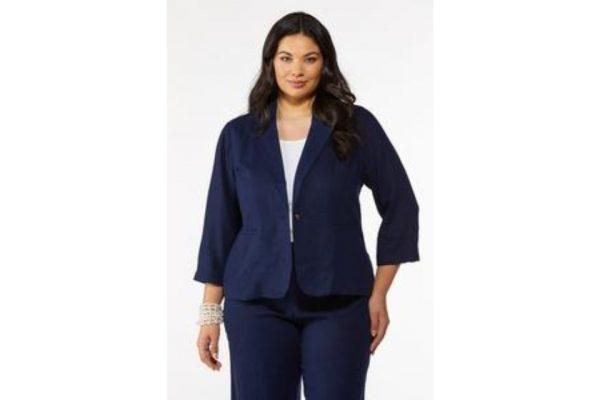Comfortable Plus-Size Suits for women with a modern looks